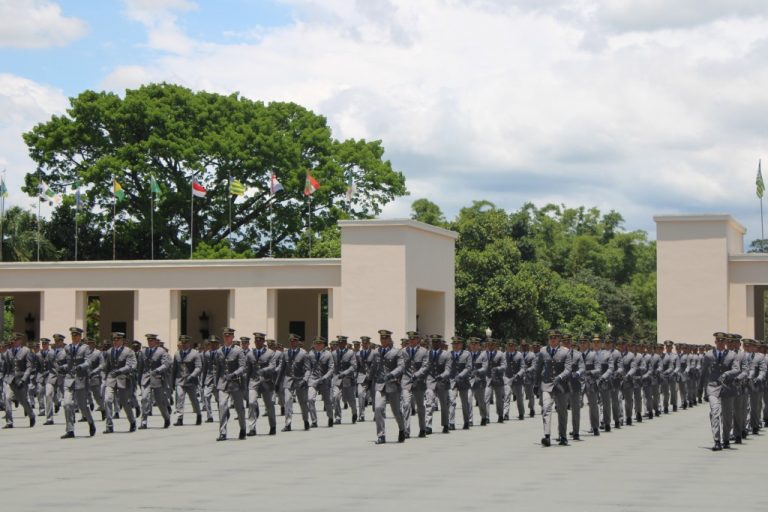 Aman realiza formatura de Aspirantes a Oficial da Turma ‘Centenário da ...