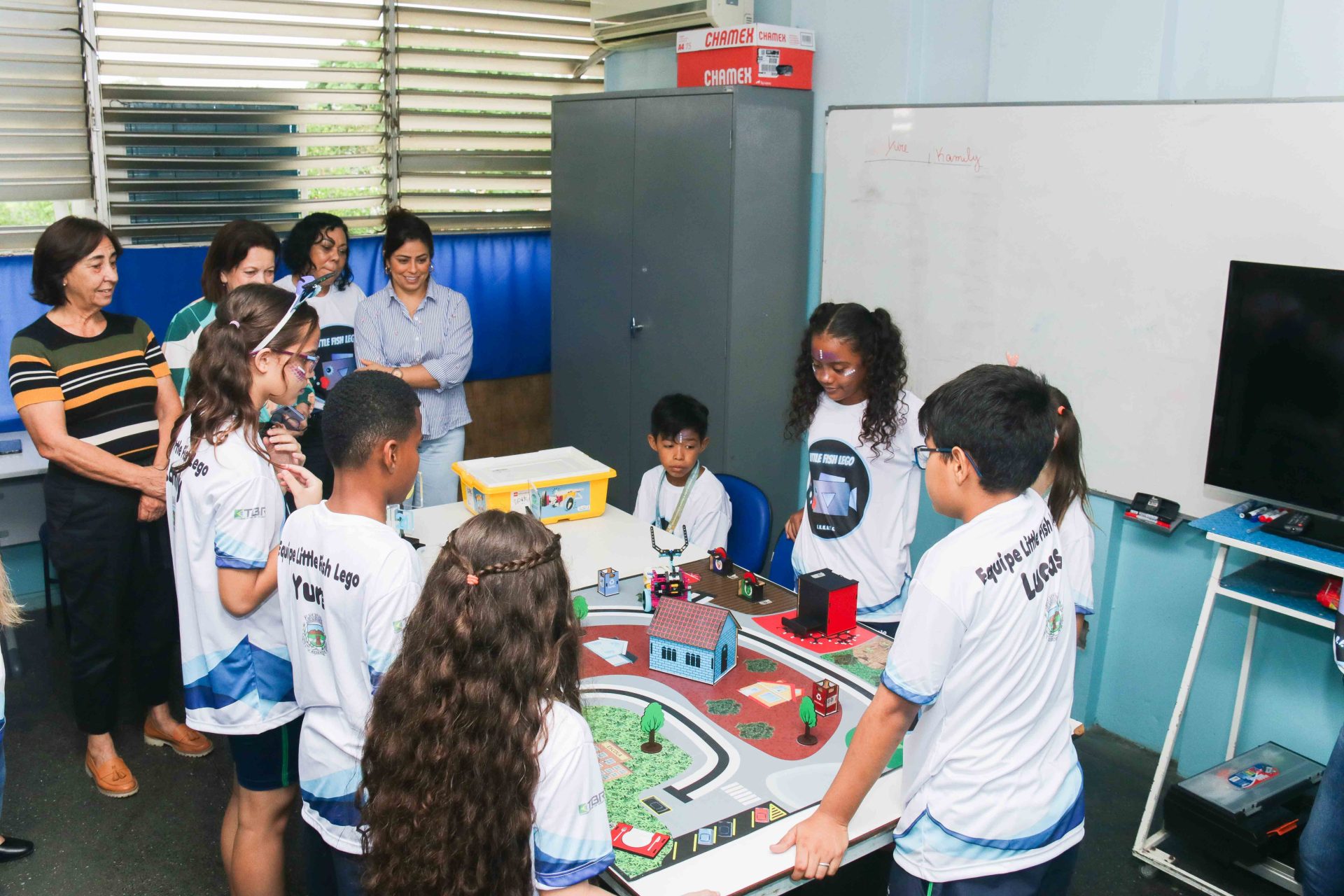 Equipes de Robótica de escolas da rede municipal de Resende vão ...