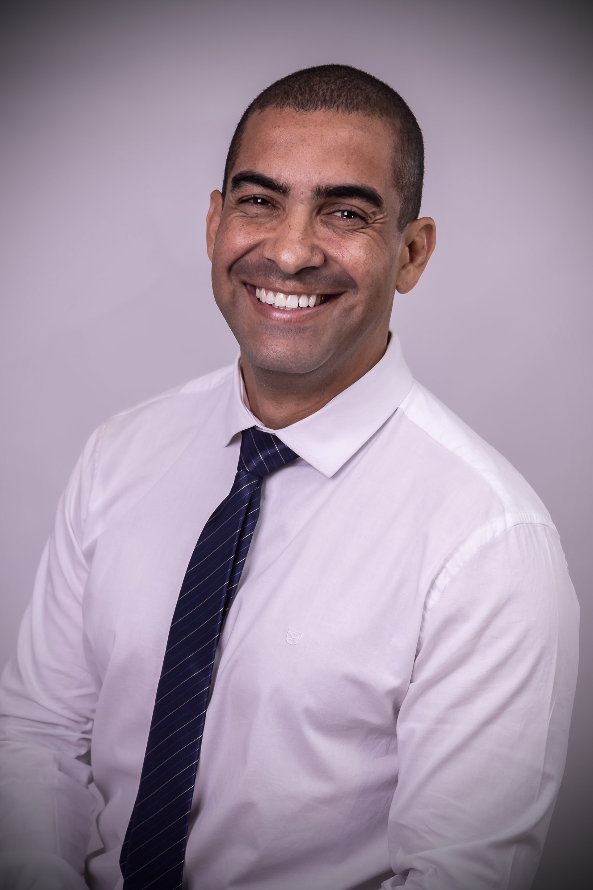 Tande anuncia Roberta Oliveira para Secretaria de Turismo e Professor ...